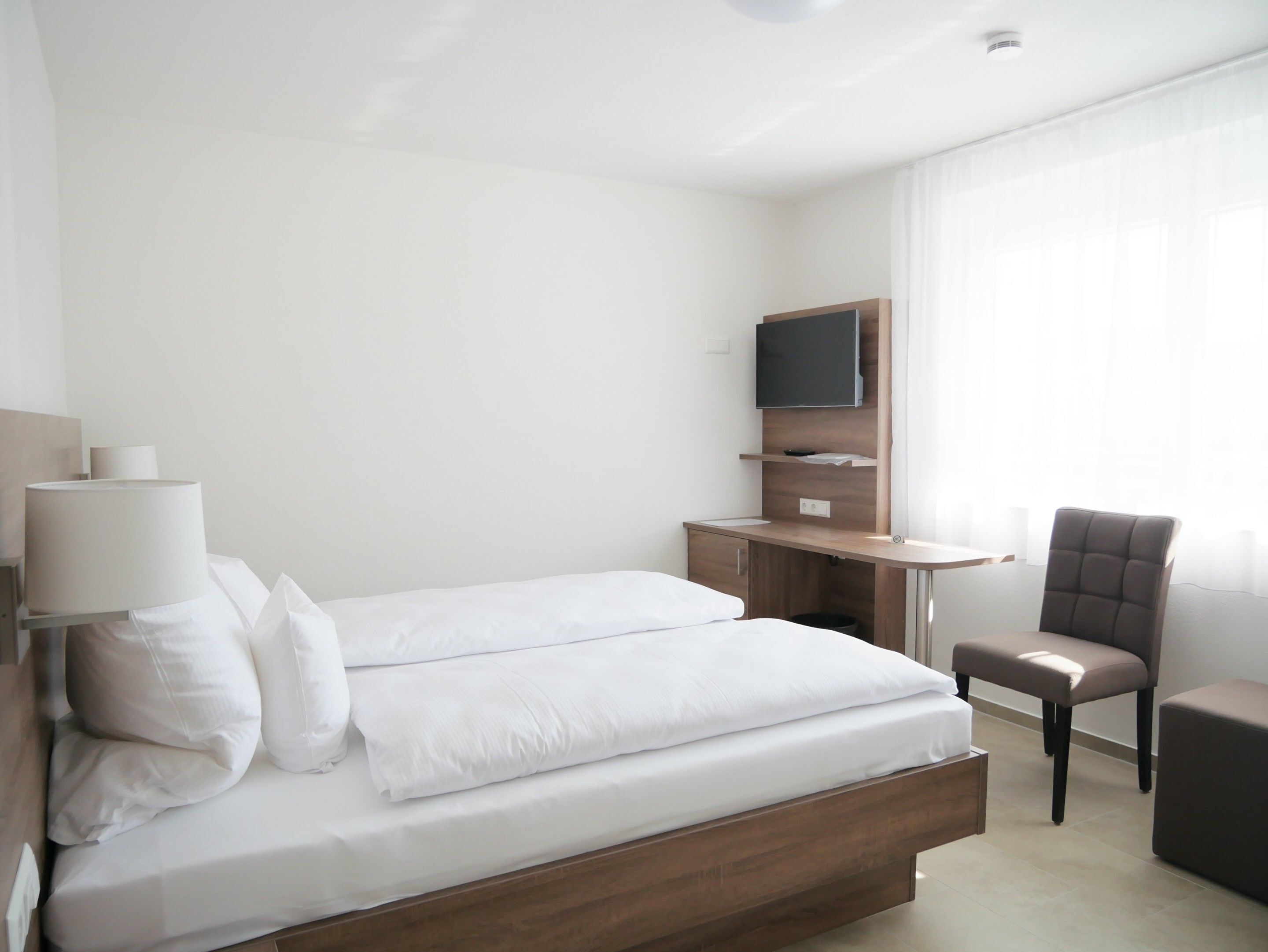 Cofre no quarto, secretária, quartos insonorizados, Wi-fi grátis 