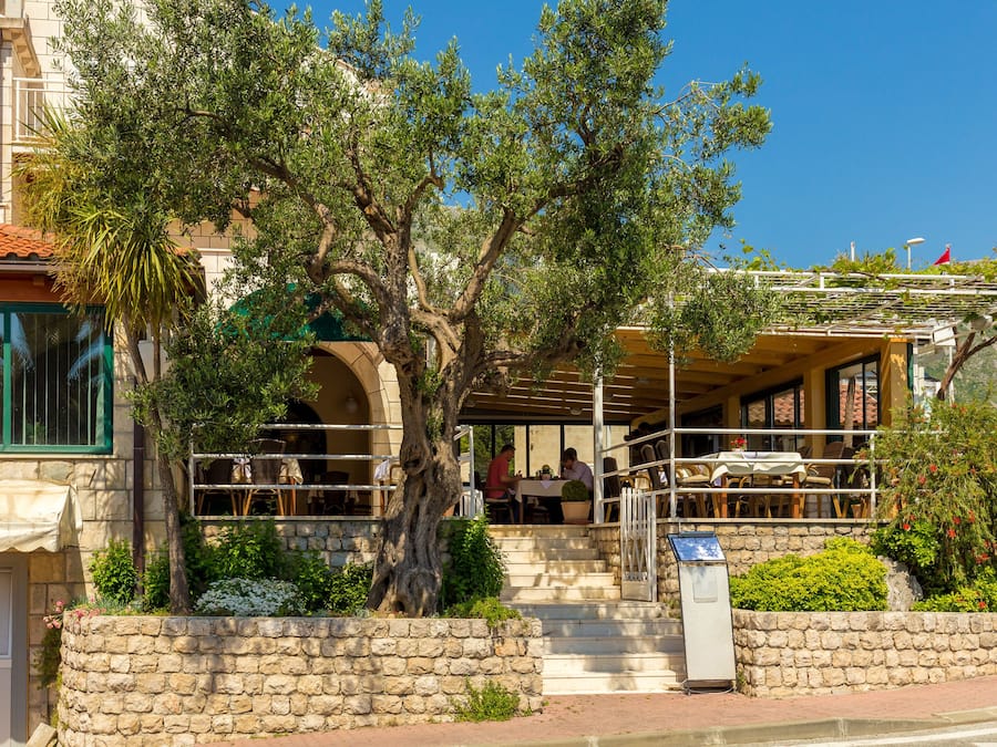 Fachada da propriedade