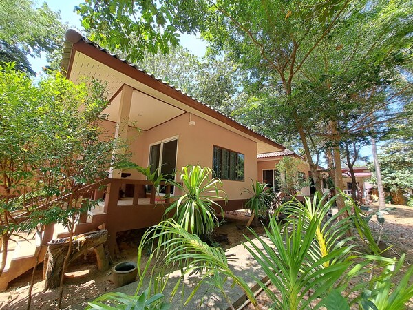 Baan Long Beach - Ko Lanta District