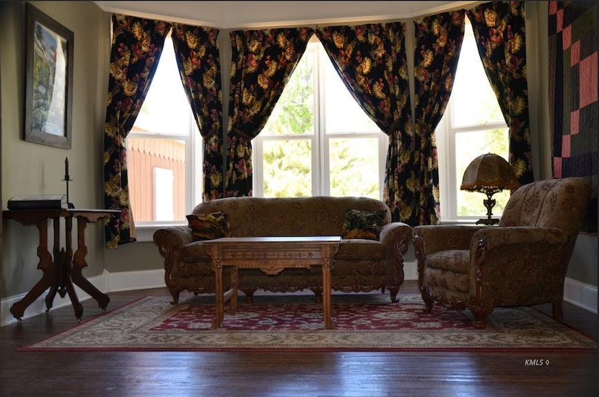 Comfort And History! - Kanab, UT