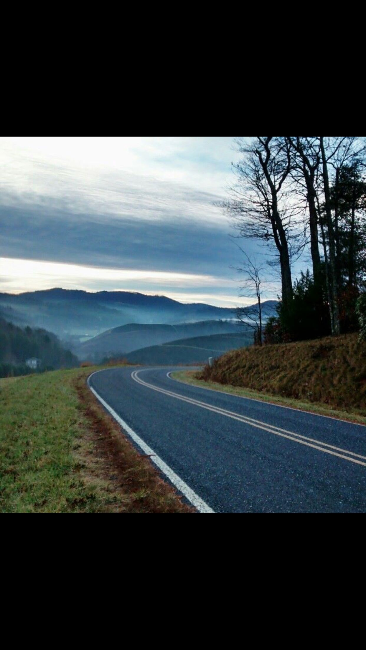 EnjoyThis Home in the Mountains ,5 min walk to the River ,Boone ,West ...
