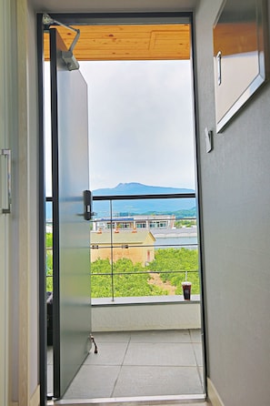 Estúdio (202, 203) | Vista do quarto