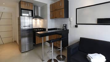 Televisor LCD, leitor de DVD