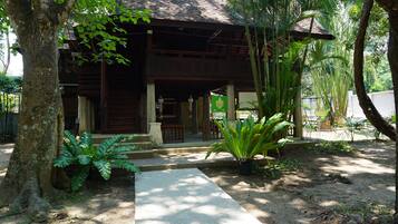 Fachada da propriedade