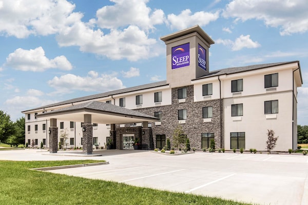 Sleep Inn & Suites South Jacksonville - Jacksonville, IL