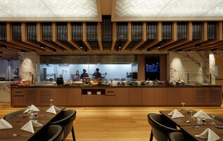 Café da manhã, almoço e jantar