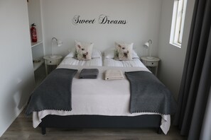 Casa de Campo, 1 cama queen-size, vista para a montanha | Cortinas/cortinados opacos, quartos insonorizados, Wi-fi grátis 