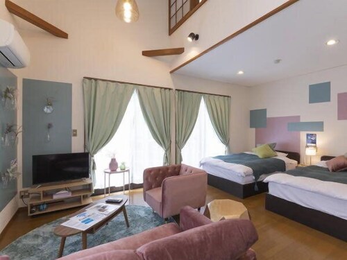 Le Nessa Akazawa - 静岡県