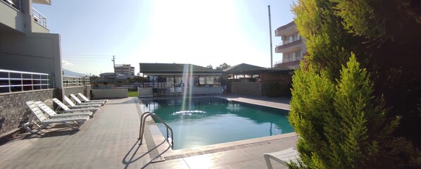 Piscina externa