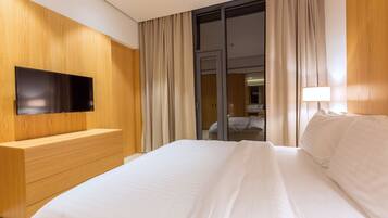 Suite Standard, 1 cama king-size | 1 quarto, roupa de alta qualidade, cofre com capacidade para portátil