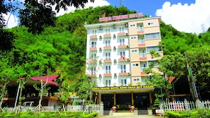 Fachada da propriedade