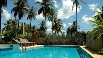 Piscina exterior