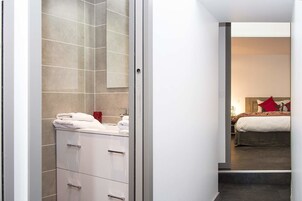 Suite, 2 quartos (St Martial)