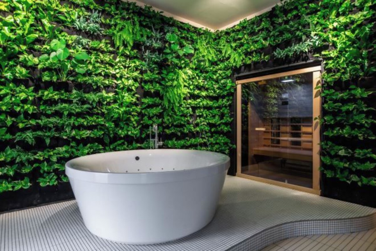 King Suite With Spa Bath