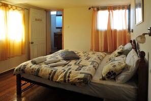 Quarto Duplo ou Twin | Cofre no quarto, secretária, ferro/tábua de engomar, Wi-fi grátis