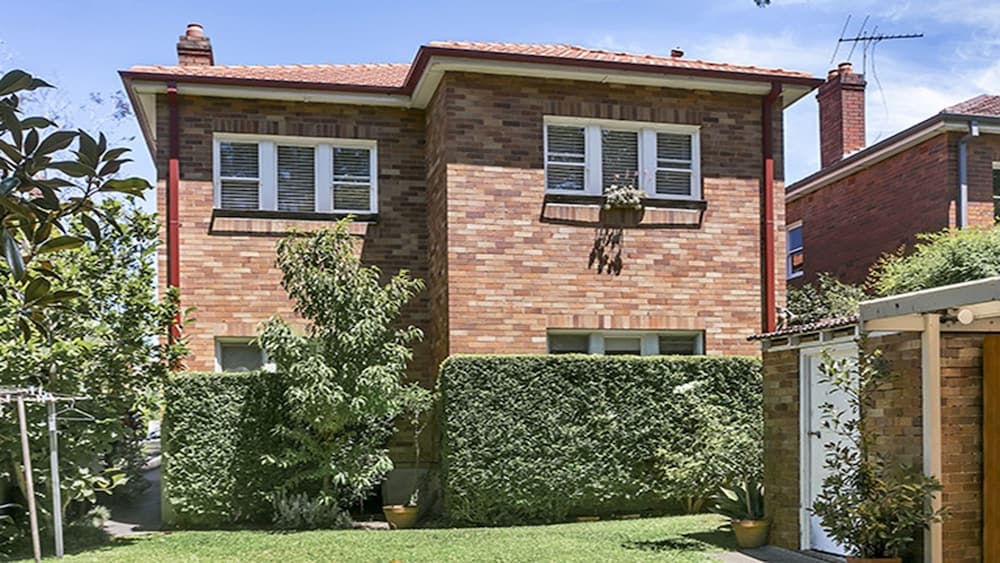 Crows Nest - Hunt1 - Huntington Street - Ground Floor 1br Retreat With Garden Access Near Vibrant Crows Nest - Manly