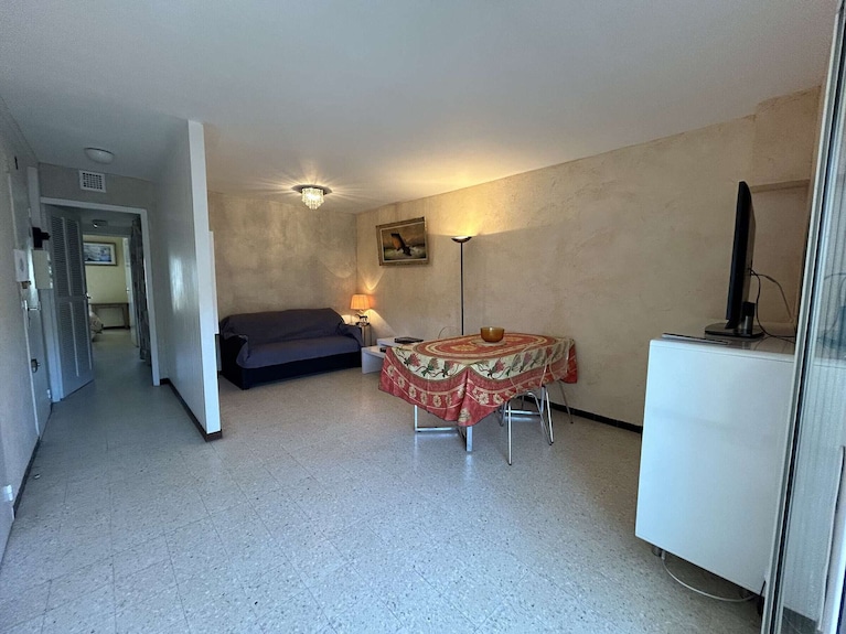 Appartement Familial Proche Plage Avec Parking, Climatisation Et Balcons - 6 Couchages - Gard