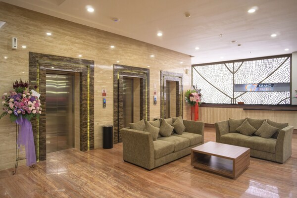 그랜드 G7 호텔 케마요란 - 자카르타