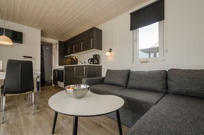 Cabana de Madeira de Luxo, casa de banho privativa (Funkis)