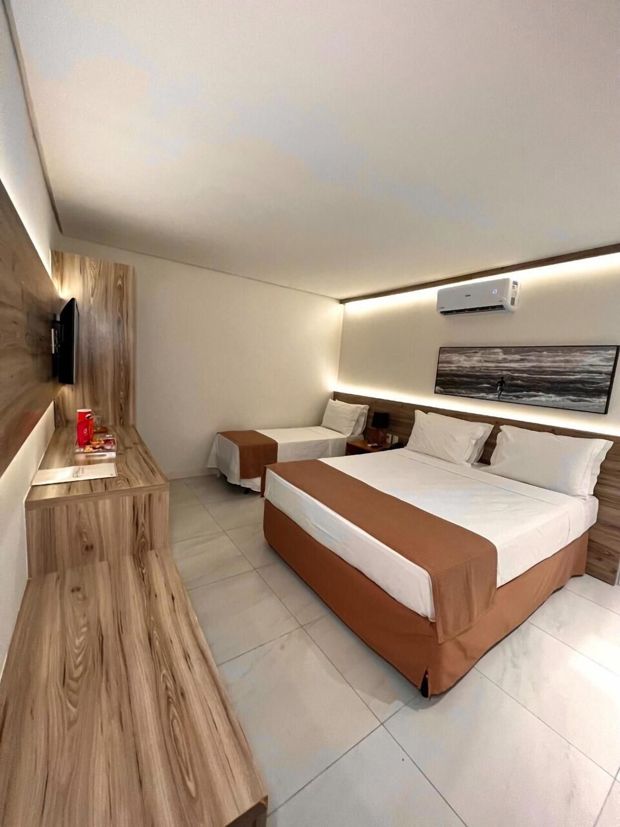 Cofre no quarto, cortinas/cortinados opacos, Wi-fi grátis 