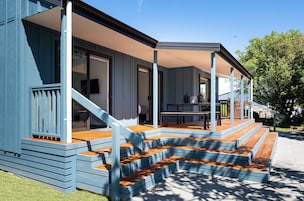 Casa de Campo Premium, 2 quartos, não fumadores, cozinha (Kowhai) | Terraço/pátio interior
