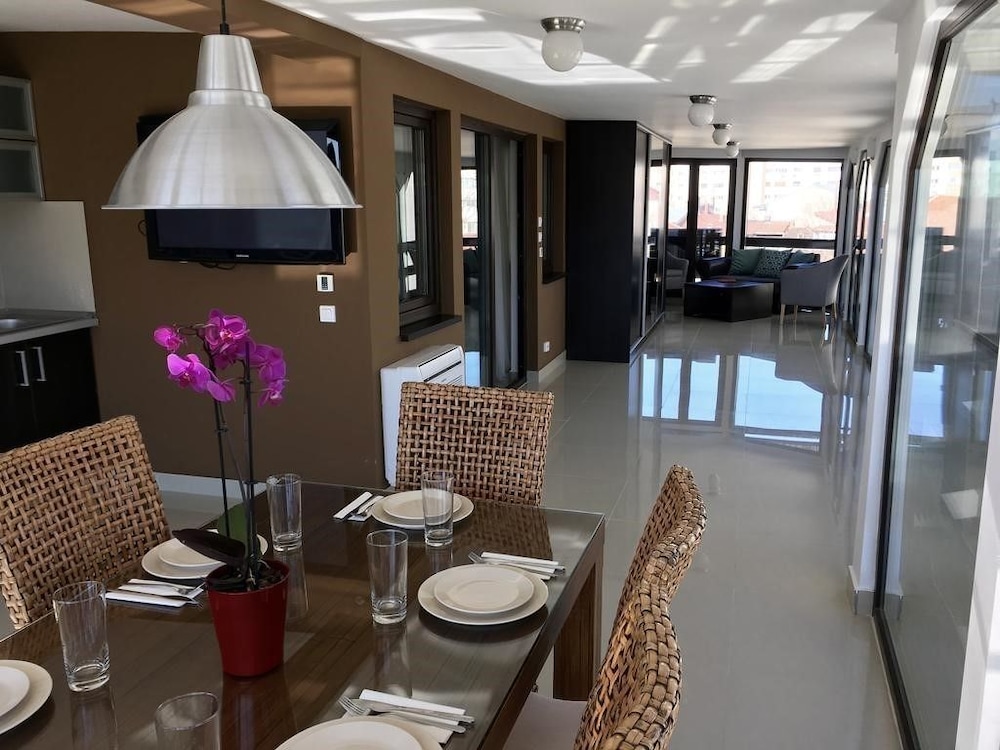 Elysium Accommodation - Bucarest