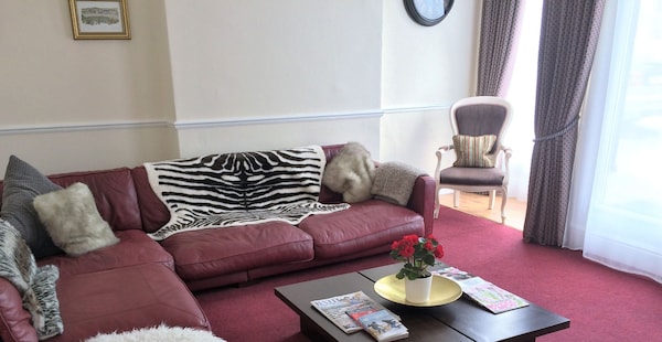 Devonshire House - Bath