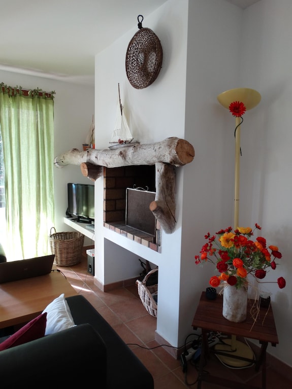 Very High Standard And Well Designed Villa Overlooking An Exceptional Site - korsika