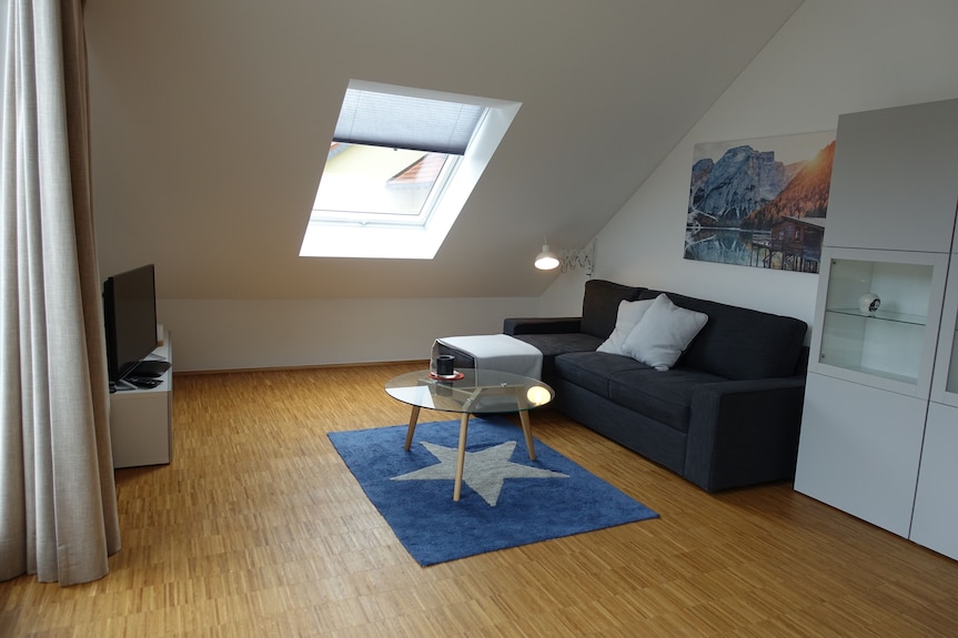 Great Apartment With A Large Sun Balcony And A View Of The Siebengebirge - Bonn