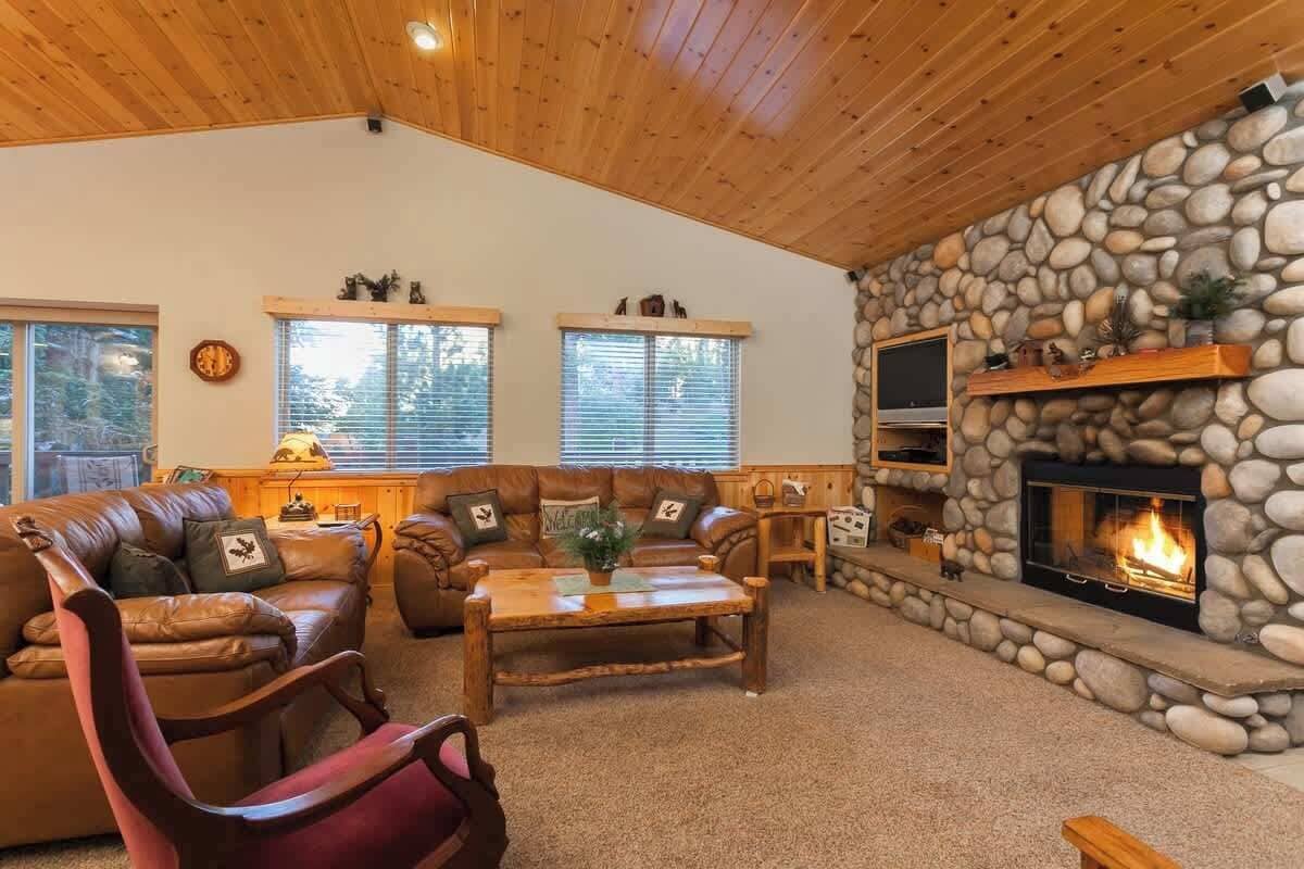 Walk To Village. Hike/sled From Cabin. Spa! Bbq! - 大熊湖