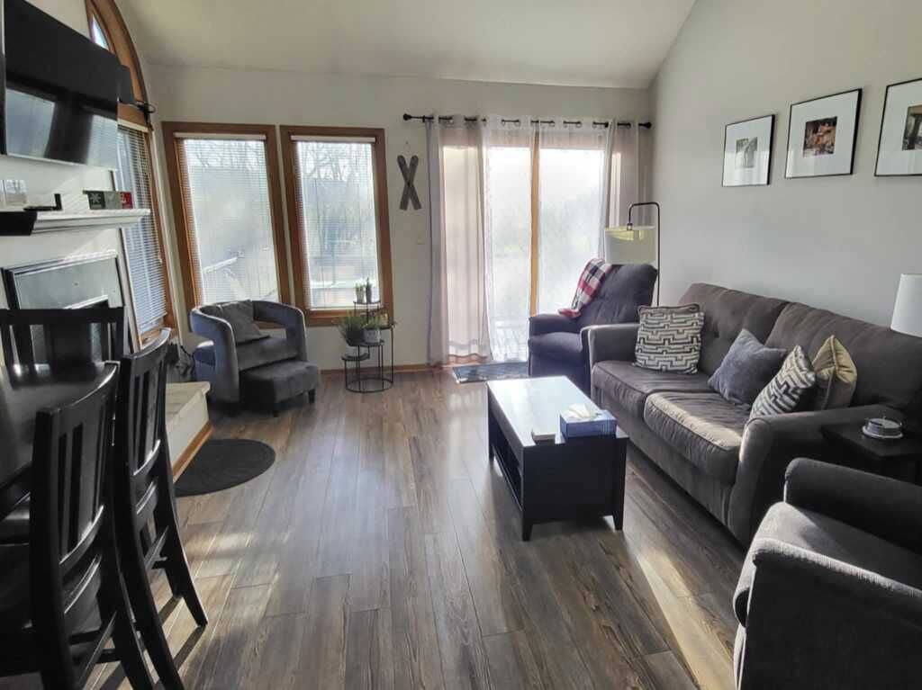 1 Sovrum, 2 Badrum Radhus I Galena Territorium. Nära Eagle Ridge Resort - Galena, IL