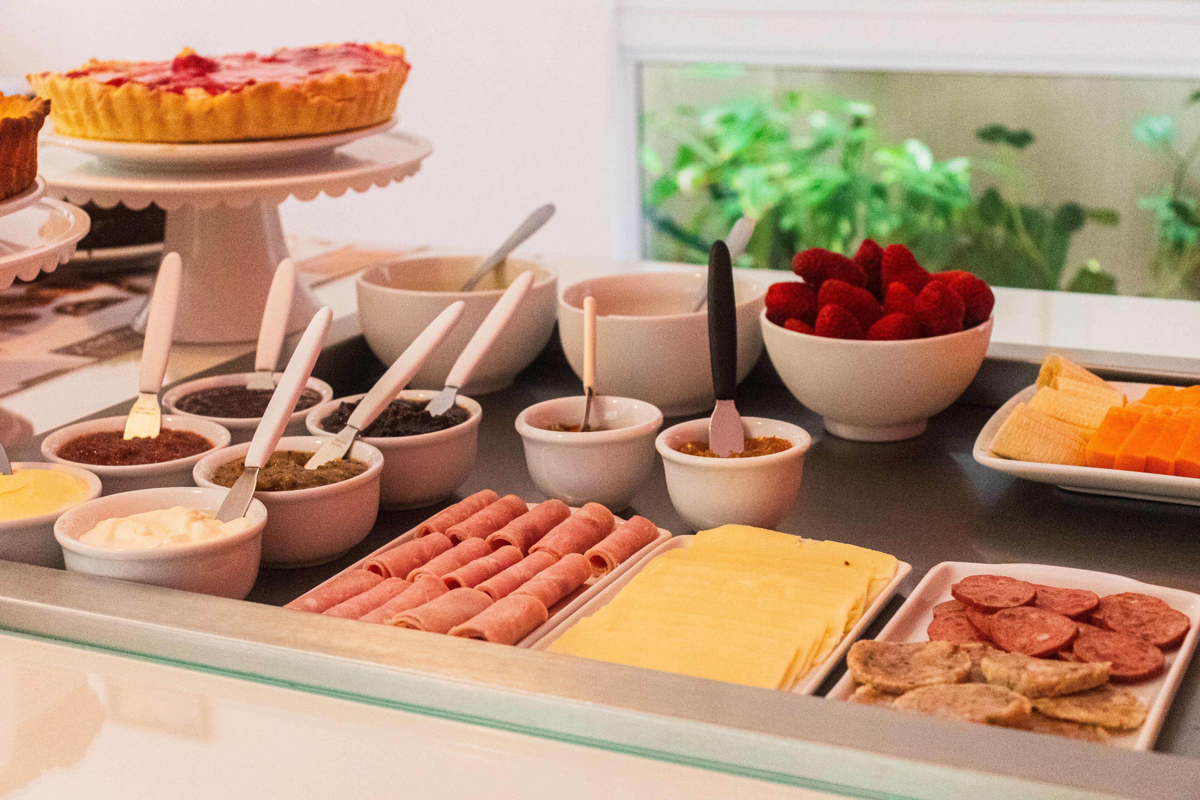 Pequeno-almoço tipo buffet diário incluído 