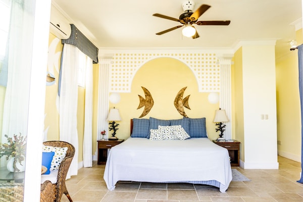 Romantic 2-storey Loft With Ocean And Mountain Views, A Few Feet From The Beach! - Cabarete
