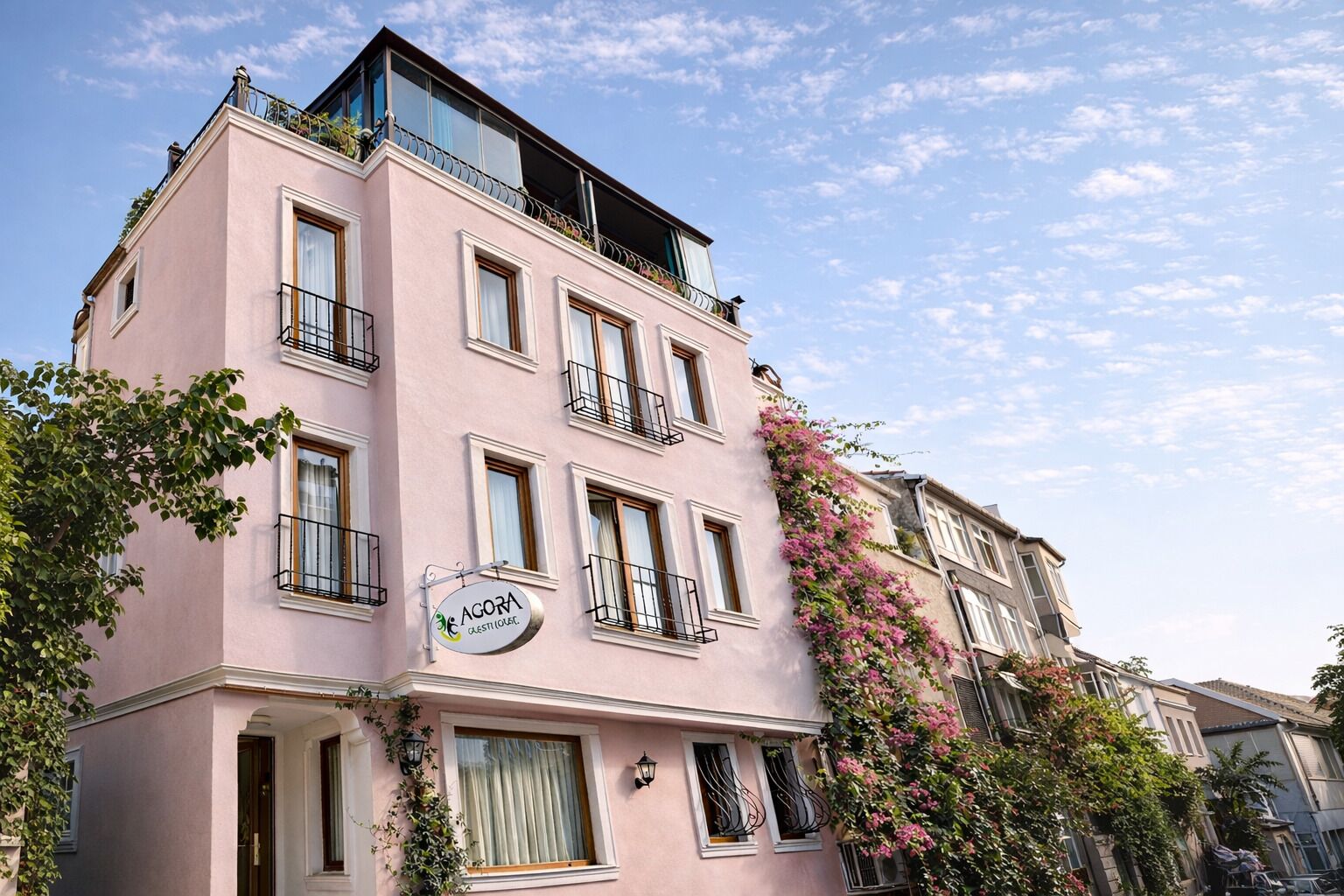 Fachada da propriedade