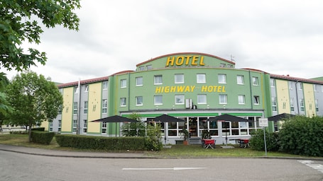 Fachada da propriedade