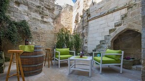 Quarto casal, vista para o jardim | Terraço/pátio