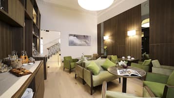 Café da manhã feito na hora todos os dias (EUR 15 por pessoa)