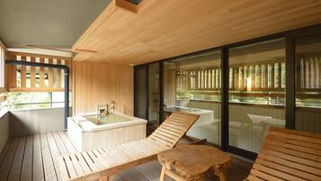 Quarto Twin Deluxe, não fumadores (Checkin 3-6pm,Japanese Breakfast,53m2) | Varanda