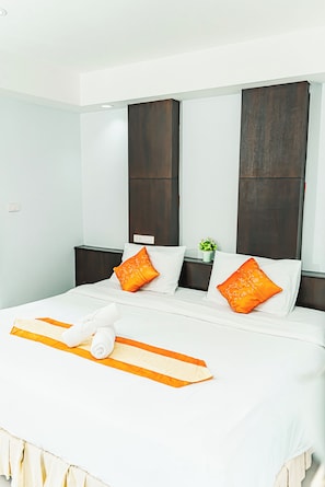 Quarto Familiar | Cofre no quarto, cortinas/cortinados opacos, camas desdobráveis 