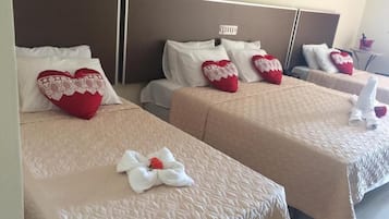 1 quarto, roupa de alta qualidade, minibar, com decoração personalizada