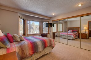 Apartamento Signature, 2 quartos, banheira de hidromassagem grande, vista para a montanha | 2 quartos, ferro/tábua de engomar, Wi-fi grátis 