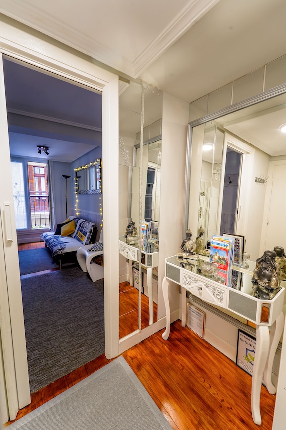 Historic Building, Centrally Located, Close To Eve - San Sebastián