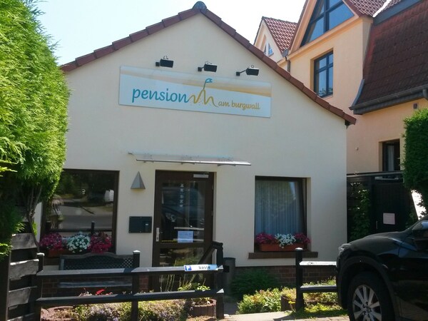 Pension Am Burgwall - Wismar