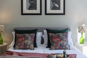 Quarto Duplo, casa de banho anexa, vista para o jardim (Welsh) | 1 quarto