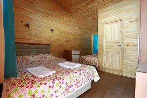 Quarto triplo standard | Wi-Fi de cortesia