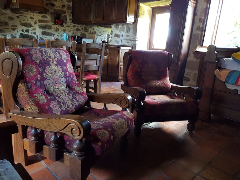 ''La Petite Maison'' En Pleine Nature - Cantal