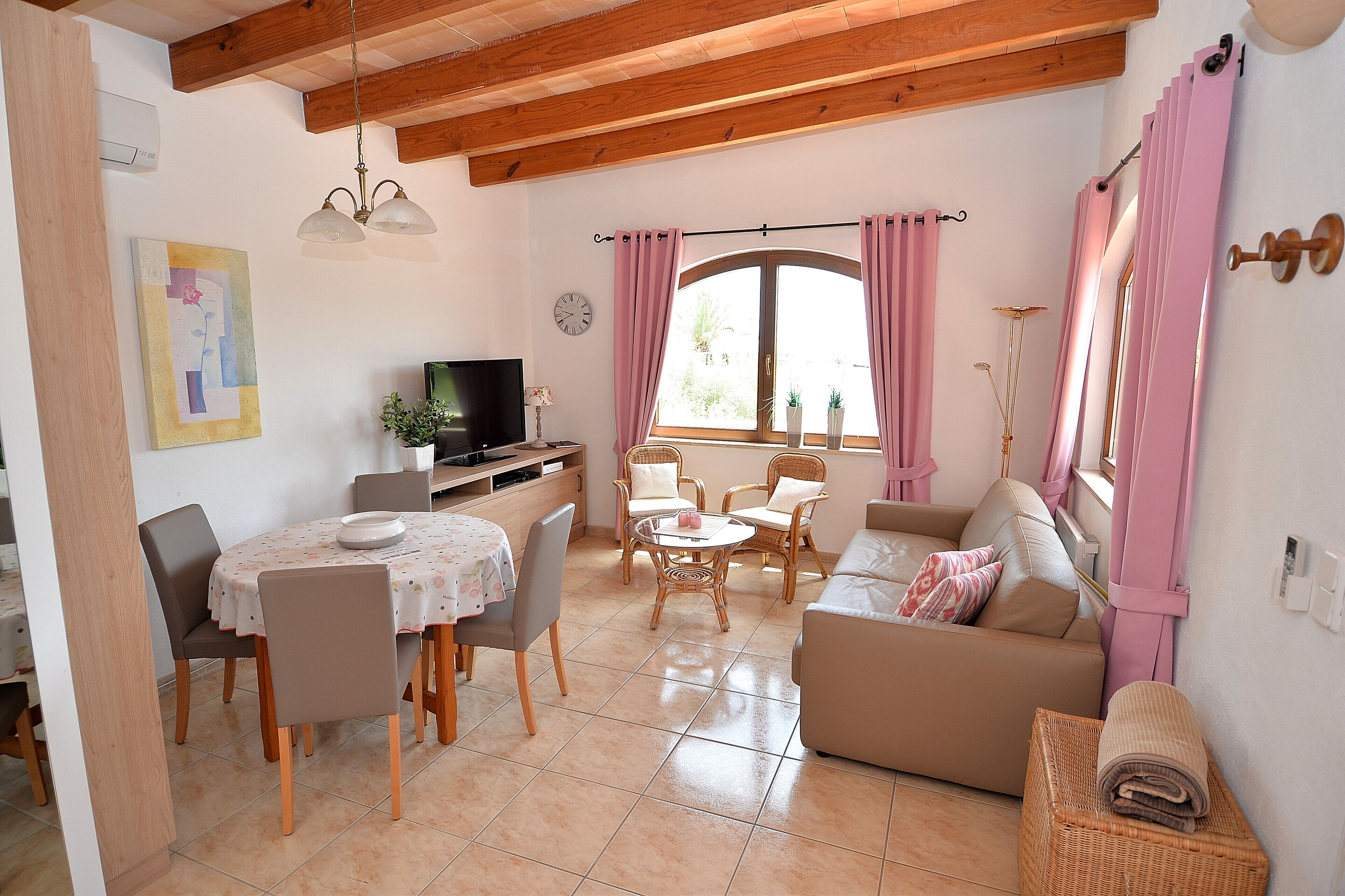 Vista Al Mar, Cerca De La Playa, Zona Tranquila, Piscina Privada, Aire Acondicionado, Internet, Ecológico - Mallorca