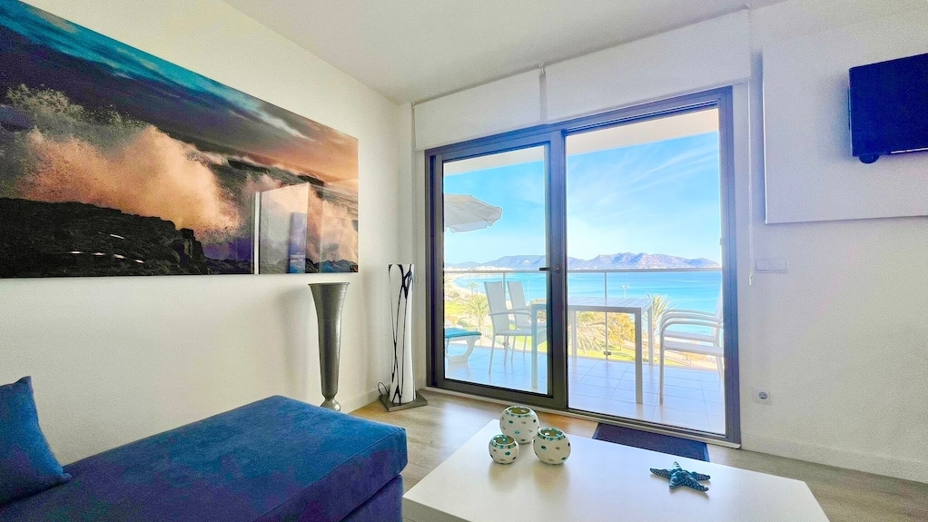 Fantástico Apartamento De Vista Al Mar Directamente En La Playa De Cala Millor - Mallorca