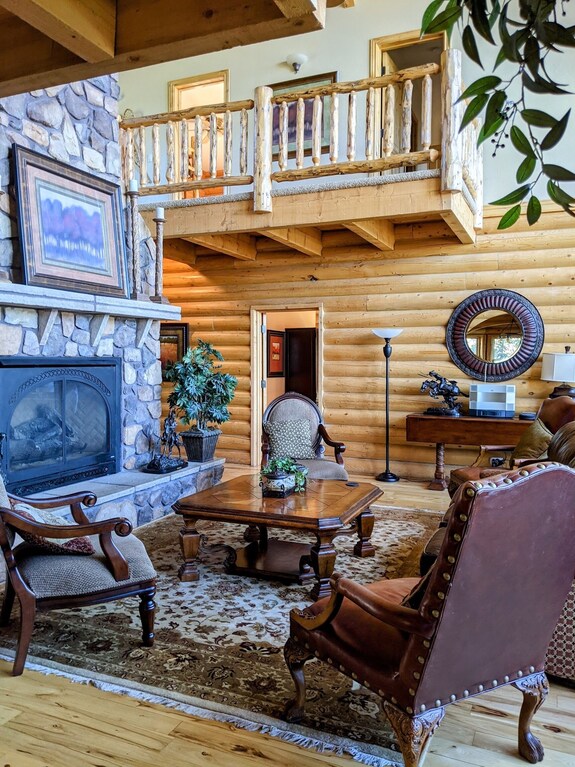 True Ski-in Ski-out. - Utah