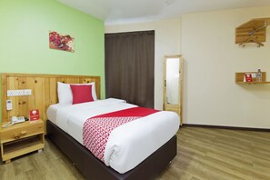 Ferros/tábuas de passar roupa, Wi-Fi de cortesia, roupa de cama